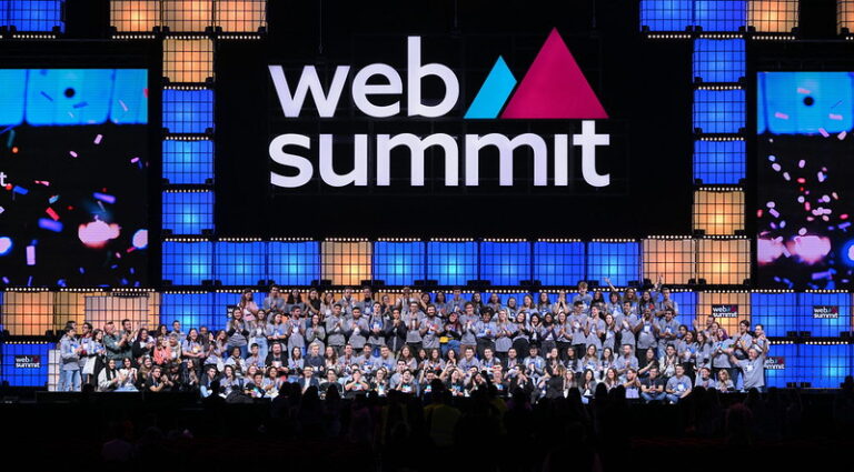Volunteer at Web Summit Rio | April 27-30, 2025